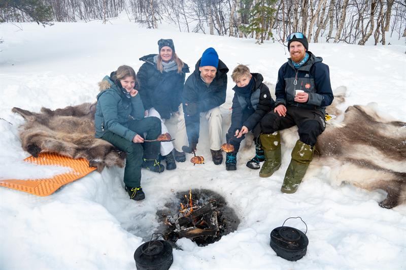 Isfiske med guide - Visit Oppdal