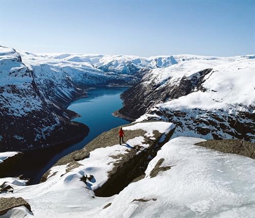 Hardanger | Trolltunga Winter - Trolltunga Active