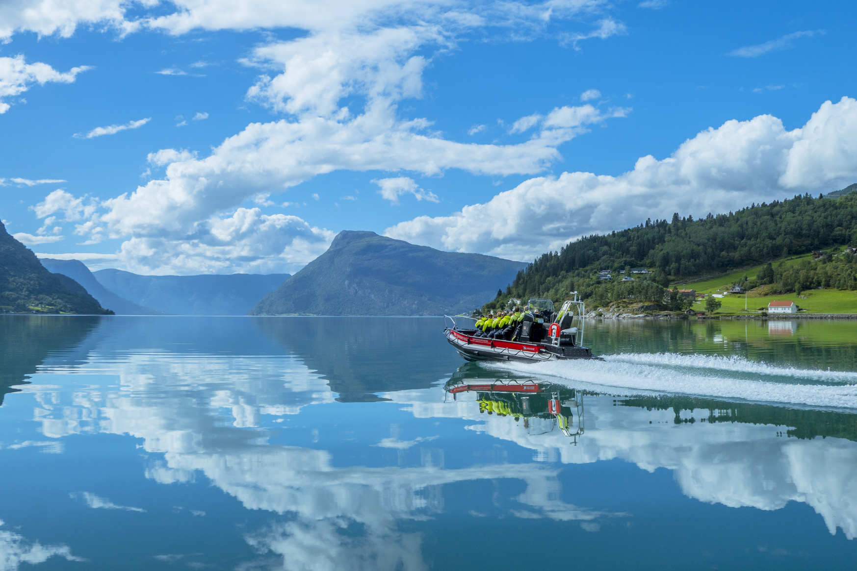 Fjord RIB Adventure - Fjord Norway