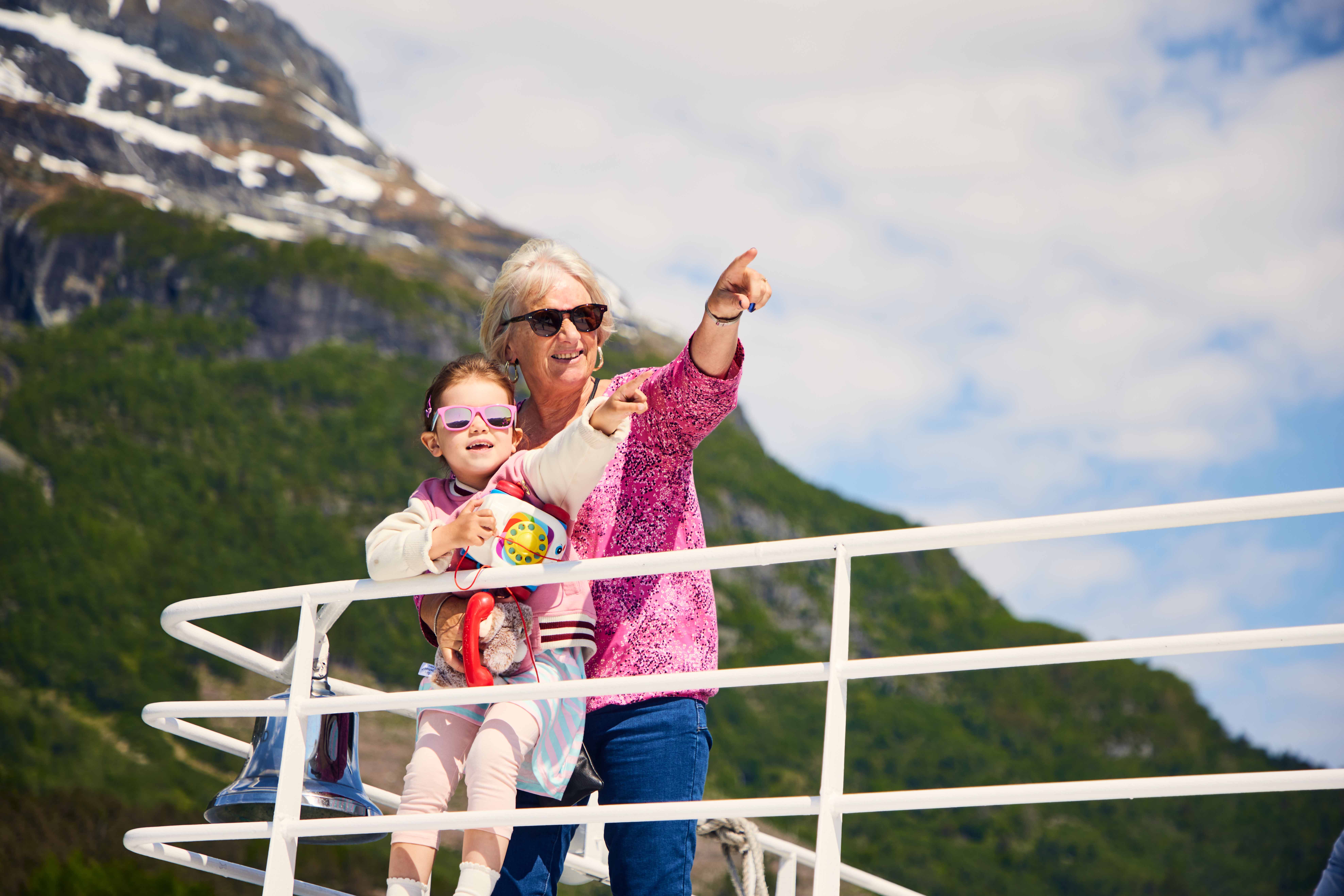 Hardanger | Fjord cruise on the Hardangerfjord to Eidfjord